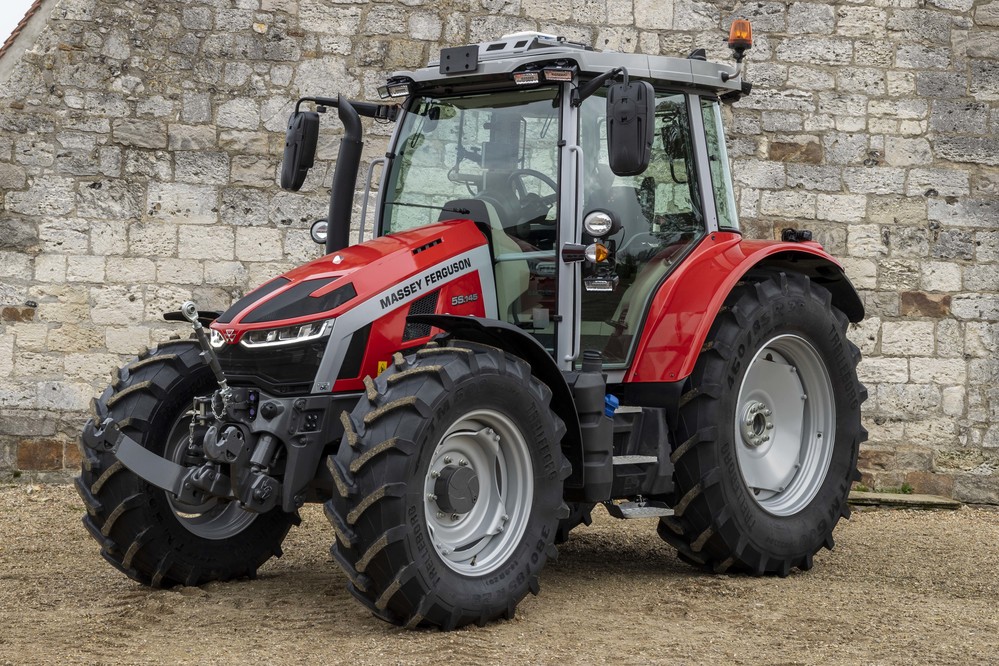MF 5S-serie: Vijf nieuwe modellen van 105 tot 145 pk - deloonwerker.nl