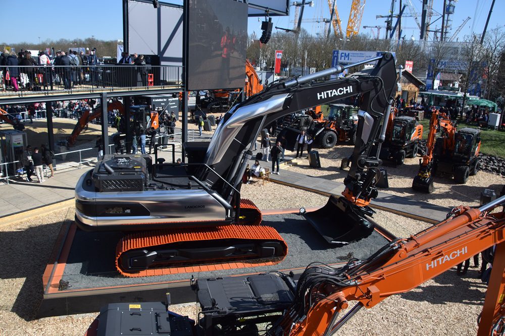 Hitachi Construction Machinery wordt LANDCROS - deloonwerker.nl